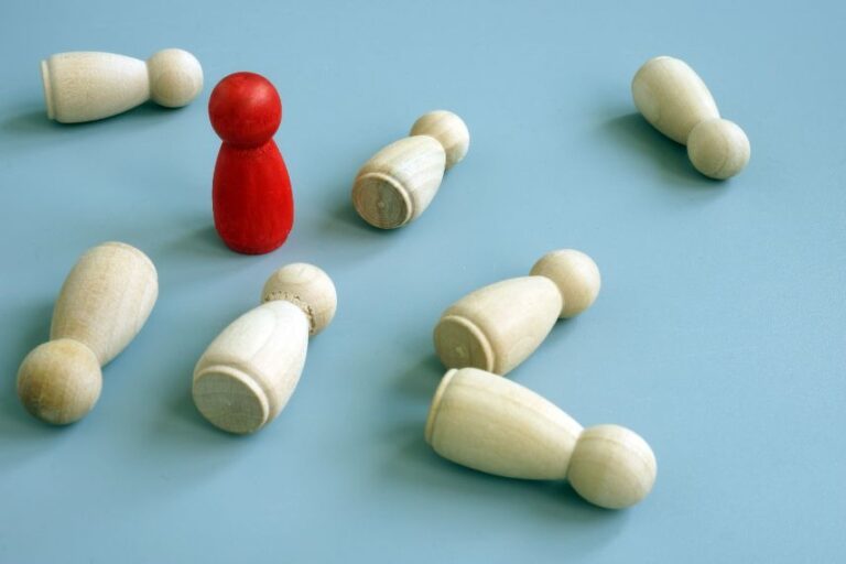 Captive Product Pricing: Definition, Benefits and Examples